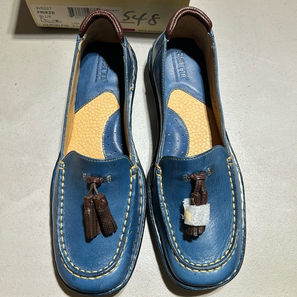 Born | Shoes | Born Womens Shoes Leather Loafers With Tassels Moc Toe ...